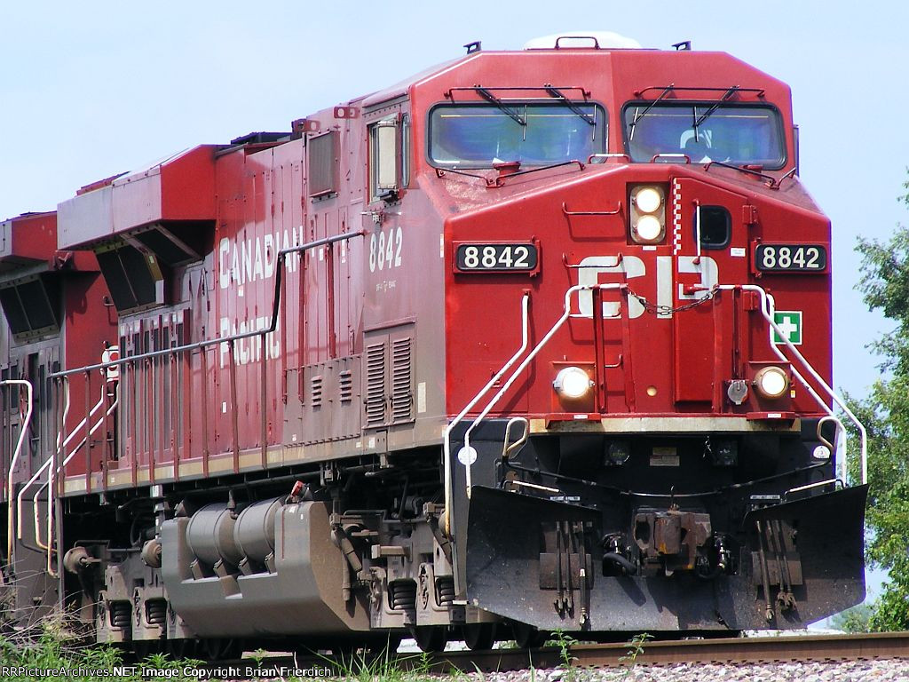 CP 8842